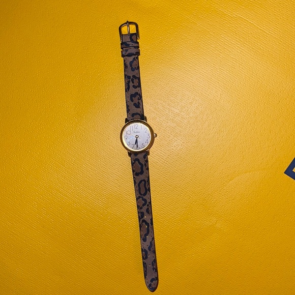 Golden | Jewelry | Vintage Leopard Print Watch | Poshmark